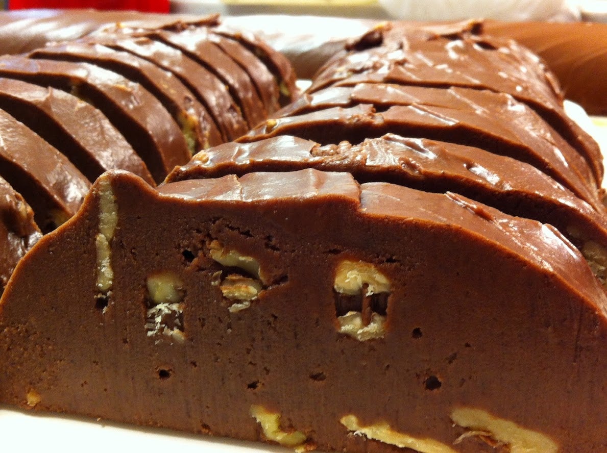Chocolate Walnut | Seattle Fudge